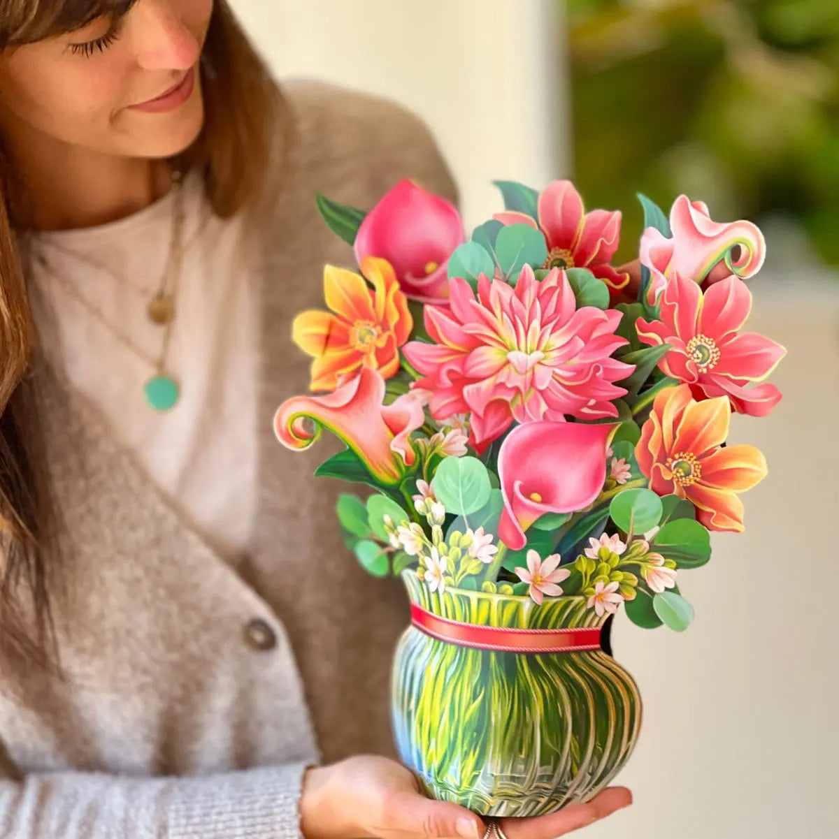 FreshCut Paper Dear Dahlia Paper Flower Bouquet